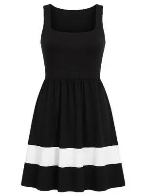 CONQUISTA Sleeveless Square Neck Pleated Dress With Contrast Panel - Black