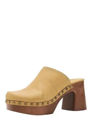 FRYE AND CO. Wylie Clogs Studded Block Heel Shoes - Yellow