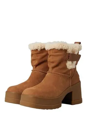 UGG Moxy Pull-on Boots - Brown