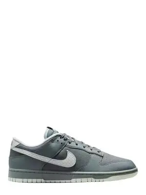 Nike Dunk Low Retro Sneakers - Grey