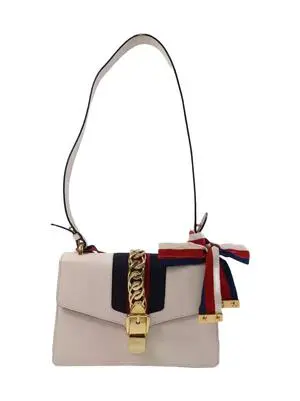 Gucci Sylvie Shoulder Bag With Chain-link Trim - Neutrals