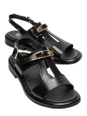FOREVER & ALWAYS SHOES Leather Buckle Sandal - Black