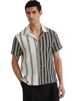 REISS Dain Zig-zag Crochet Cuban Collar Shirt - White/black