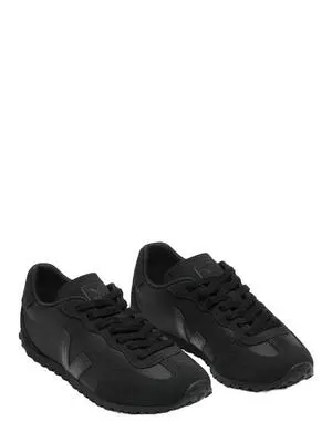 VEJA Gt Sneaker - Full Black