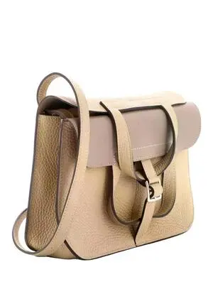 Hermès Halzan Bag Verso Clemence 25 Shoulder Bag - Neutrals