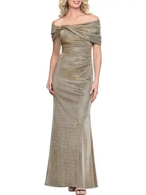 Betsy & Adam Galaxy Metallic Twist Detail Off The Shoulder Gown - Sand