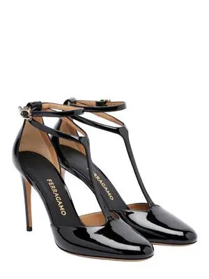 FERRAGAMO Patent Leather Pumps With Gold Buckle - Black