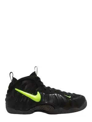 Nike Foamposite Pro Voltage Sneakers - Black