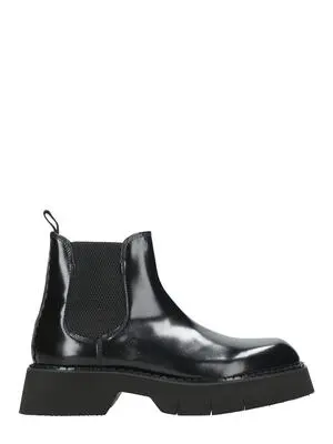 THE ANTIPODE The Antipode Chelsea Boots