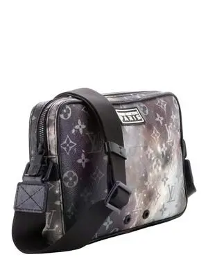 LOUIS VUITTON Monogram Galaxy Canvas Alpha Messenger Bag - Black