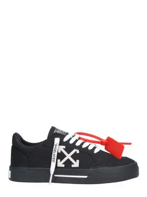 Off-White Vulcanized Low Sneakers - Black