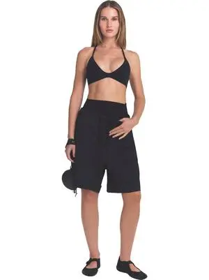 SKIMS T Back Triangle Bra | Black | | Nike Studio Stretch - Obsidian