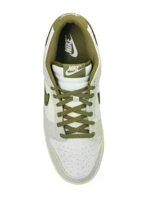 Nike Dunk Low Retro Sneakers - White