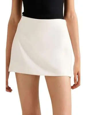 EVER NEW Zahia Mini Skort - Porcelain