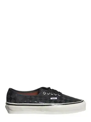 VANS Authentic Lace Up Sneakers - Nero