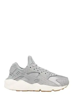 NIKE Nike Air Hatfield Low-Top Sneakers