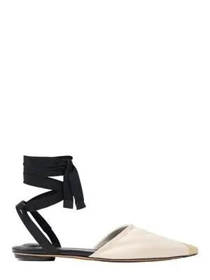 Jacquemus Pointed-toe Flat Sandals With Wrap-around Ankle Strap - Black