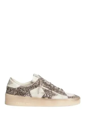 GOLDEN GOOSE Golden Goose Deluxe Brand Star Patch Low-Top Sneakers