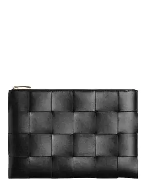 Bottega Veneta Small Intriccio Pouch - Black