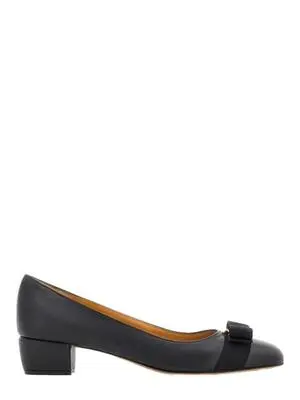FERRAGAMO Round Toe Low Heel Pumps With Ribbon Detail - Black