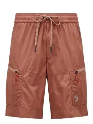 Moncler Ripstop Cargo Shorts With Zipper Pockets And Drawstring Waist - Brown