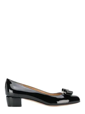 FERRAGAMO Vara Bow Detailed Pumps - Black