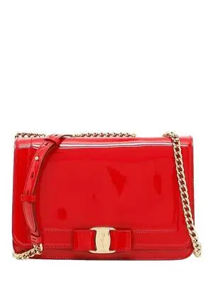 FERRAGAMO Vara Bow Shoulder Bag - Red