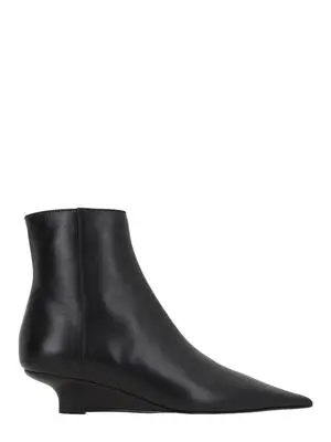 TOTEME Pointed Ankle Boots With Side Zip - Black