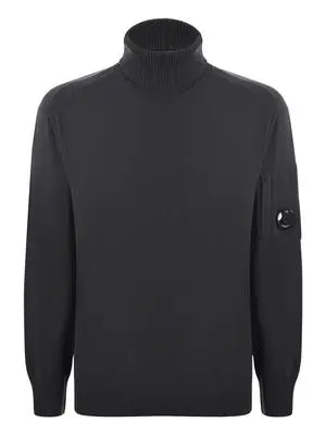 C.P. COMPANY Ribbed Turtleneck Knitwear With Signature Lens Pocket - Grey