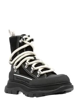 Alexander McQueen Round-toe Lace-up Ankle Boots With Thick Sole - Black