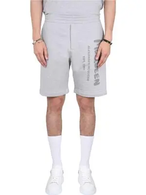 Alexander McQueen Bermuda Shorts With Graffiti Logo Print - Grey