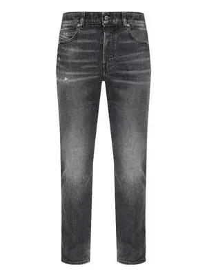 DIESEL® Diesel 1993 D-VYL Distressed Jeans