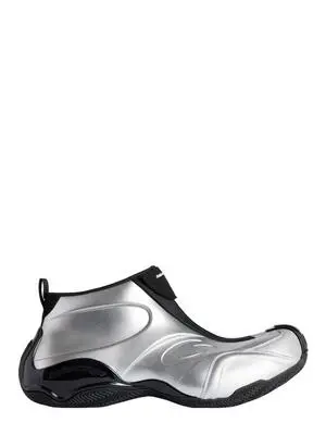 Balenciaga Loop Sports Icon Logo Debossed Basketball Sneakers - Silver/black