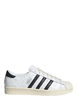 ADIDAS ORIGINALS Superstar Sneakers - Cloud White/core Black/cream White