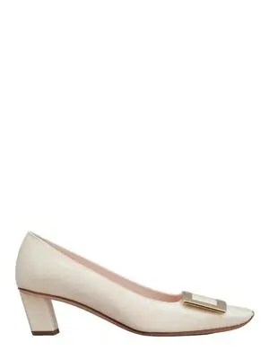 ROGER VIVIER Belle Vivier Buckle Pumps - Cream