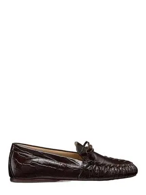 STUART WEITZMAN Britt Bow Loafer - Walnut Brown