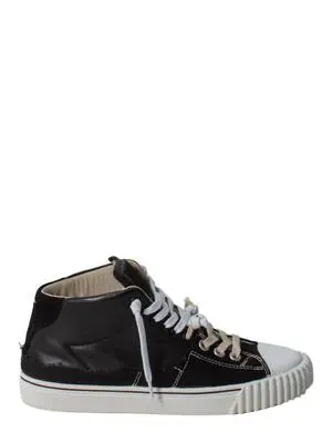 MAISON MARGIELA High Top Sneakers With Tie Fastening - Black