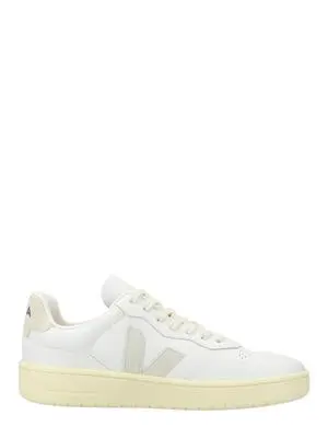 VEJA V-90 Low-top Sneakers - White