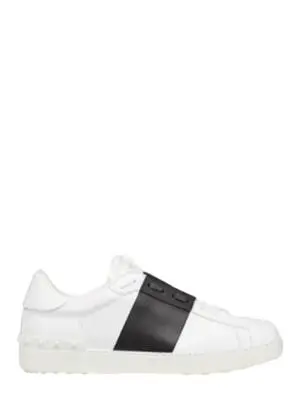 Valentino Garavani Round Toe Low Top Sneakers - White