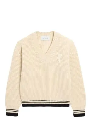 AMI Paris Ami Paris Long-Sleeved V-Neck Jumper With Crochet Patch No