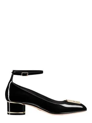 Dior Miss Pumps With Gold Tone Embellishment - Black