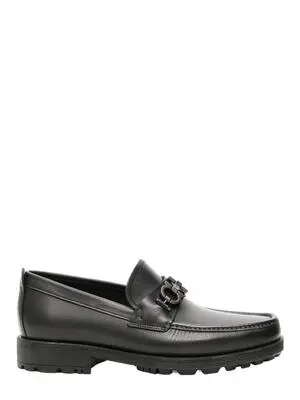 FERRAGAMO Gancini Plaque Loafers - Black