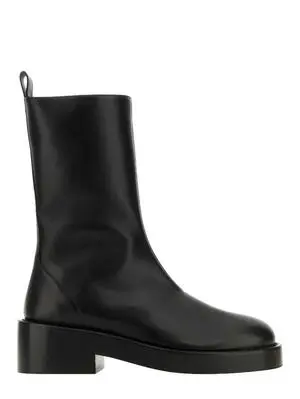 COURREGES Round-toe Ankle Boots With Side Zip - Black