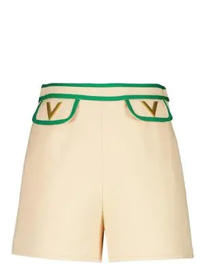 Valentino Garavani Logo Plaque Shorts - Birch Color, Green