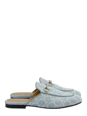 Gucci Monogrammed Slip-on Loafers - Gray