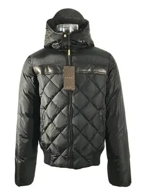 Gucci Quilted Hooded Jacket With Logo Detail - Black