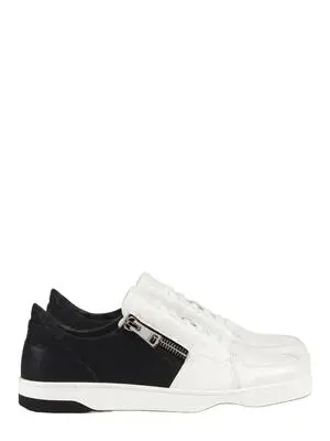 Gucci Zip Detail Casual Sneakers - White