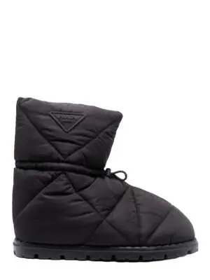 Prada Quilted Logo-patch Snow Boots - Black