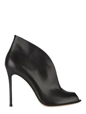 GIANVITO ROSSI Leather Ankle Boots - Black