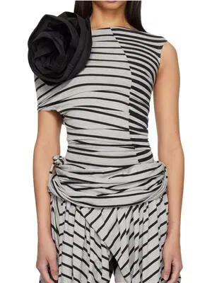 Vaquera Striped Draped Floral Appliqué Top - Gray